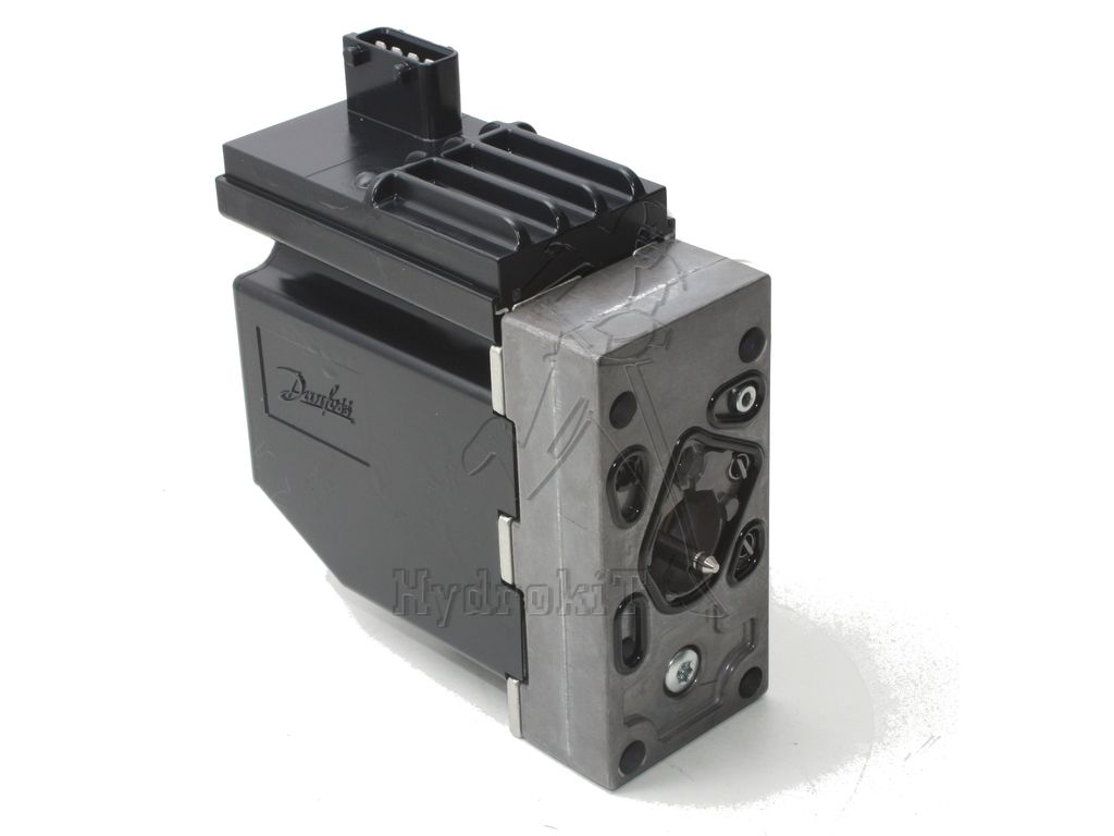157B4034 Distributeur hydraulique Danfoss PVG32