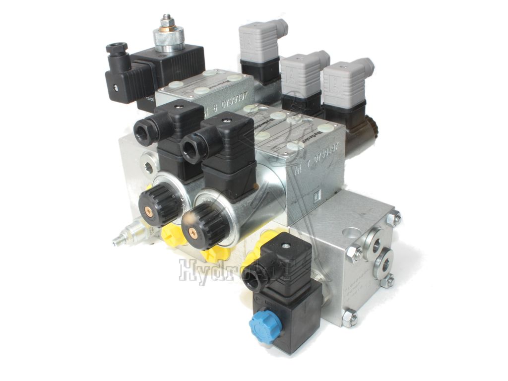 DR65 Distributeur 3 fonctions avec régulation électrique