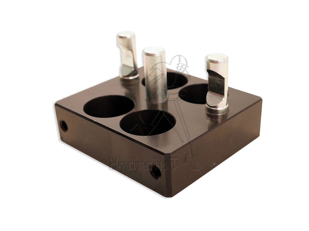 Cover type DP4-9 for fixed multicoupler